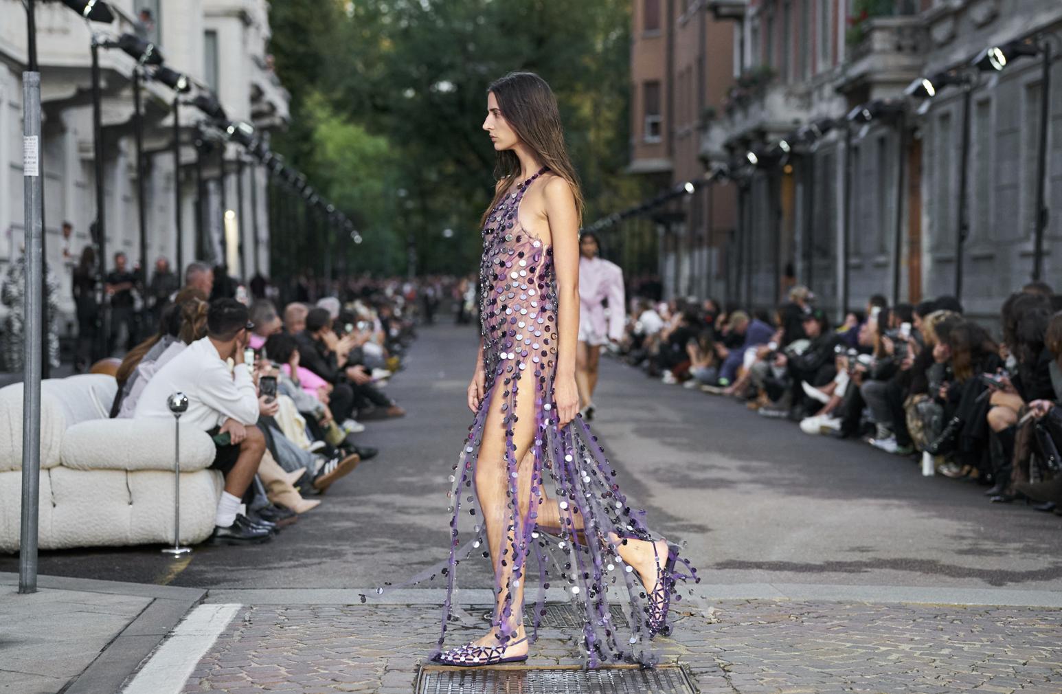 Transparent clothes, bold trend of 2024: models and trends | TheDoubleF