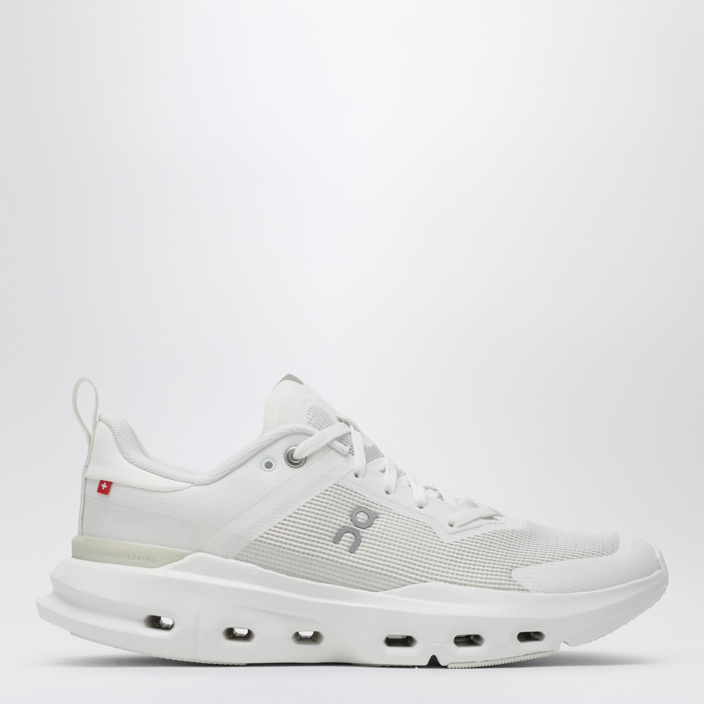 ON Sneaker Cloudpulse Next bianca | TheDoubleF